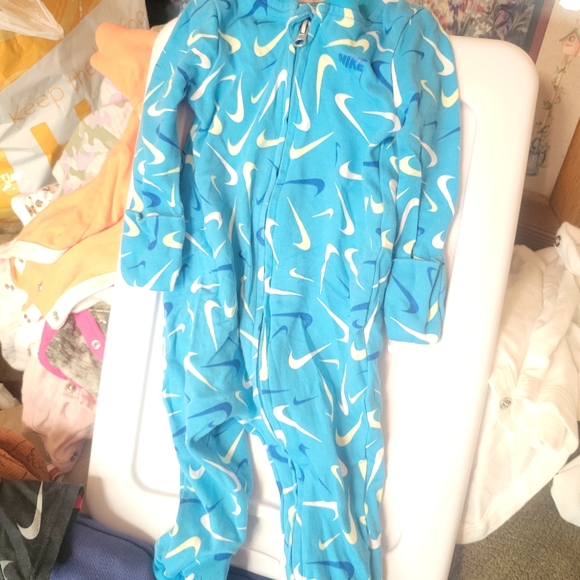 Nike | Pajamas | 3 Nike Footed Sleeper | Poshmark